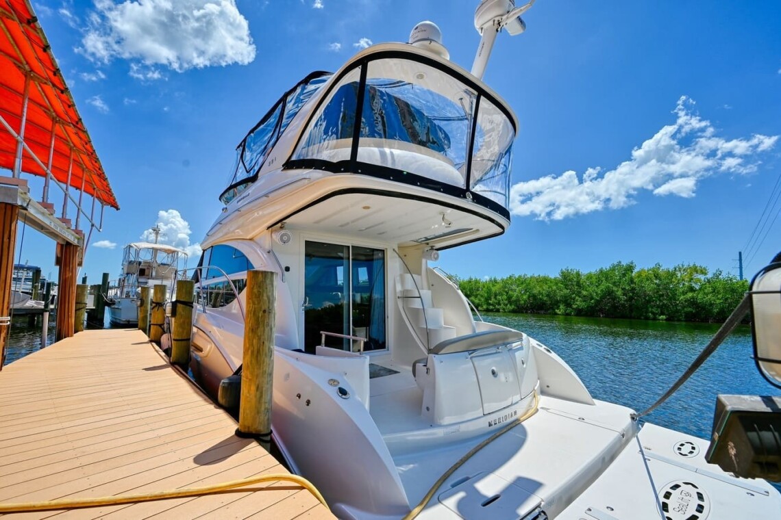 Speed Dock Boat Rentals, Charters and Club in Cape Coral